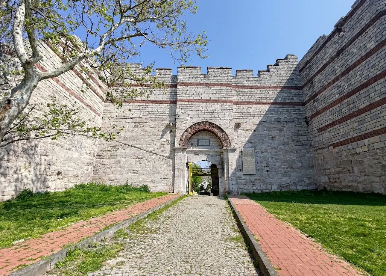Walls of Constantinople - Turkey Guide 2026